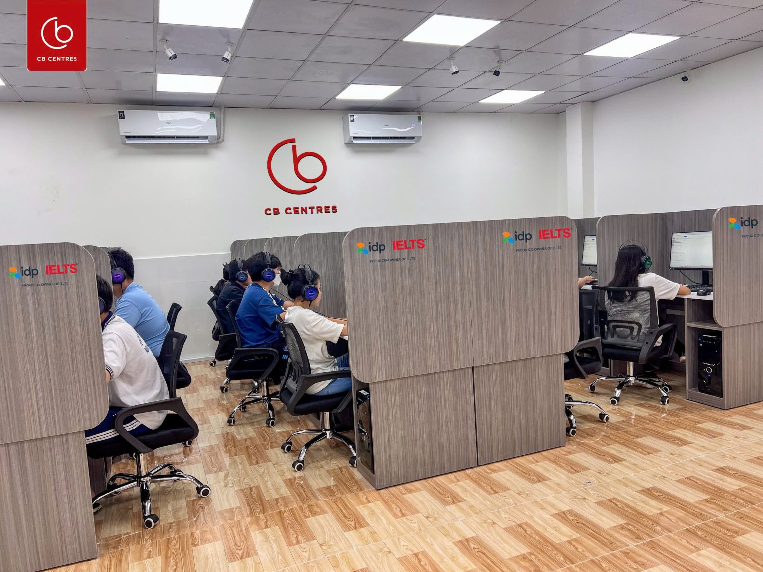 TỪ SAU 29/03/2025, THI IELTS TẠI VIỆT NAM HOÀN TOÀN TRÊN MÁY TÍNH - CB Centres